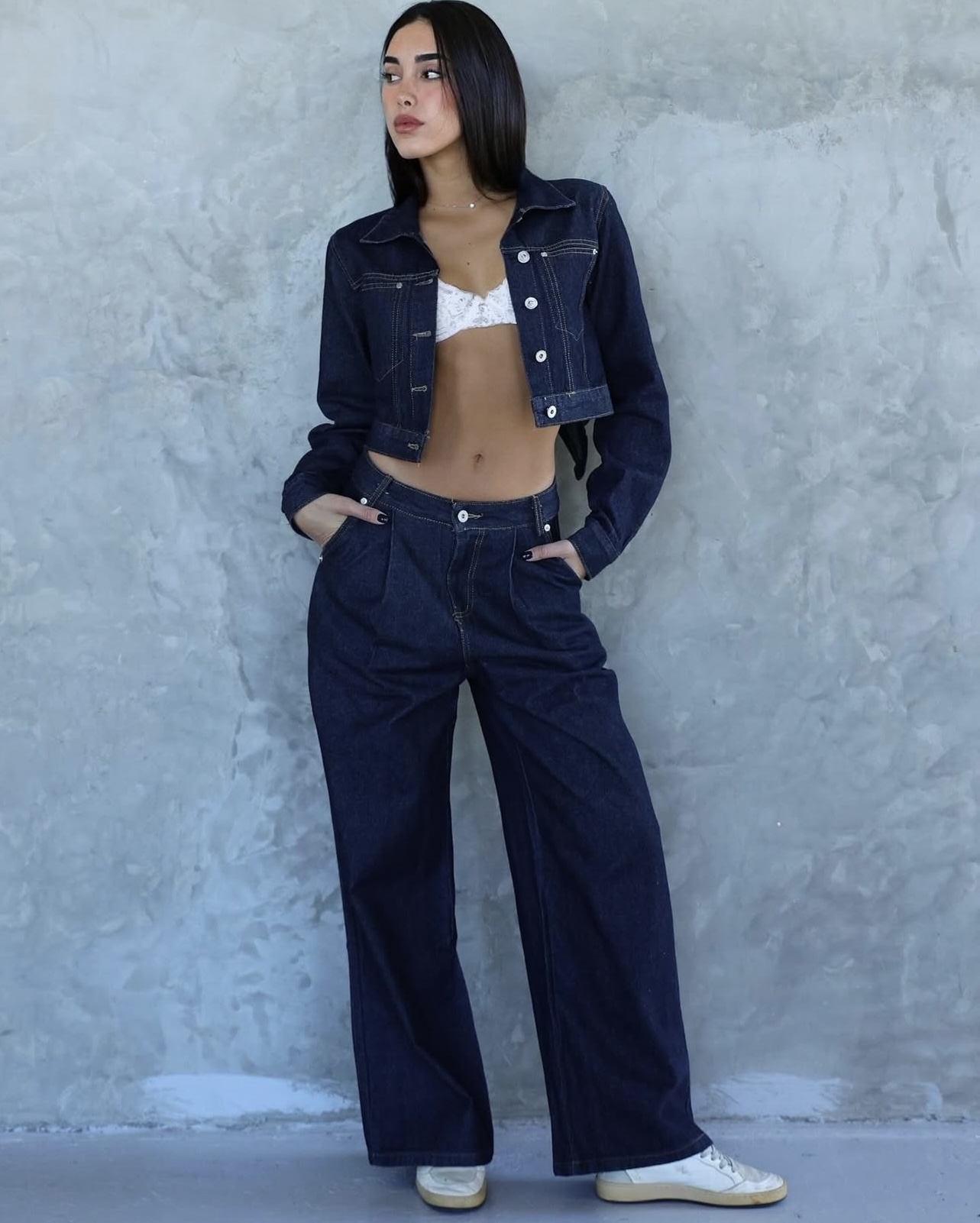 בובה פראית | חליפה ג׳ינס קרופ | חליפות